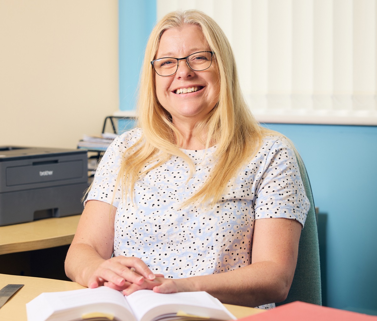 Julie Neilson — T A Matthews